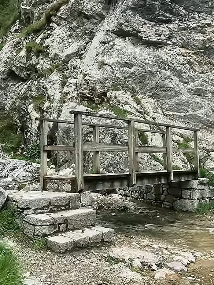 Ruta del Cares recorrido entero desde Caín a Poncebos y volver en 2 horas